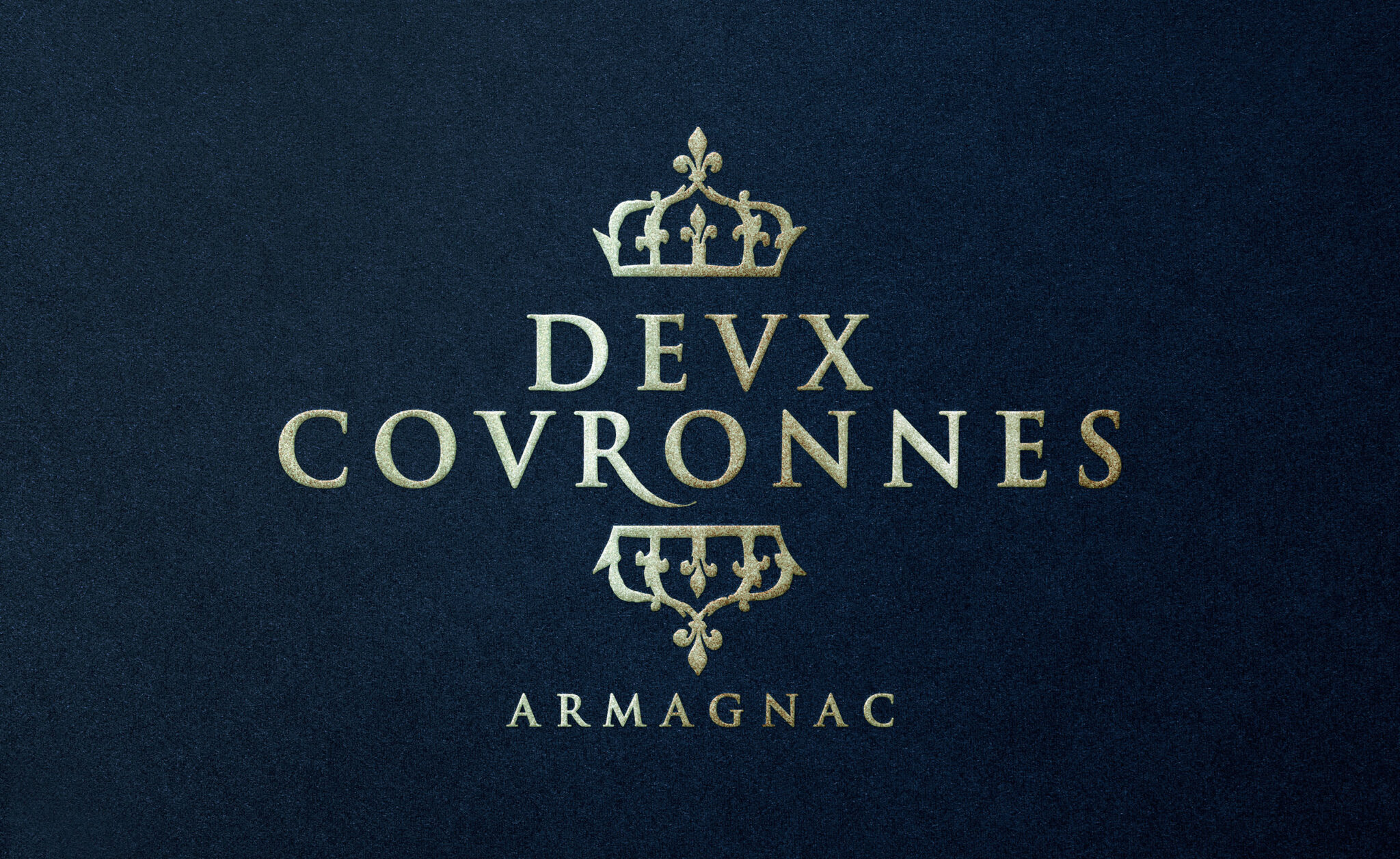 DEUX COURONNES - Frontline-Studio